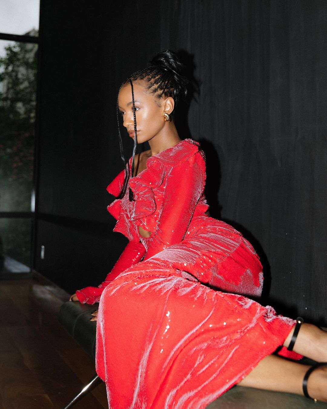 Temi Otedola Evokes Bombshell glamour At PatBo NWFW Show - LEURR Nigeria