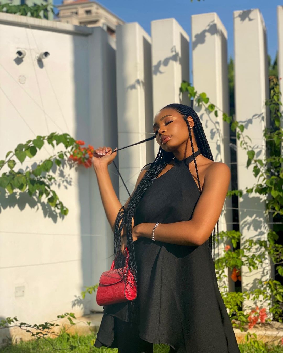 Get Inspired with Susan Pwajok Monochrome Outfit - leurr