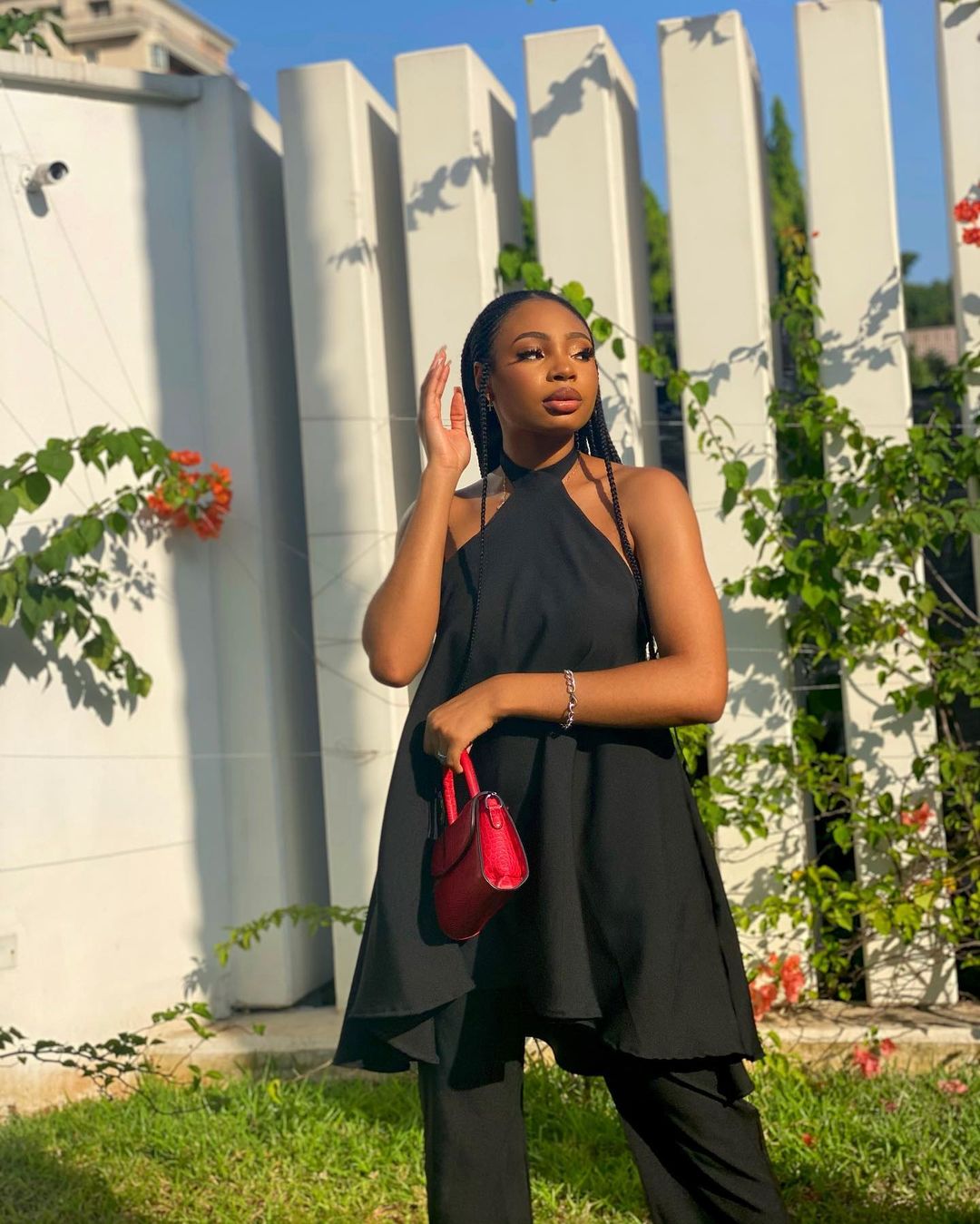 Get Inspired with Susan Pwajok Monochrome Outfit - leurr