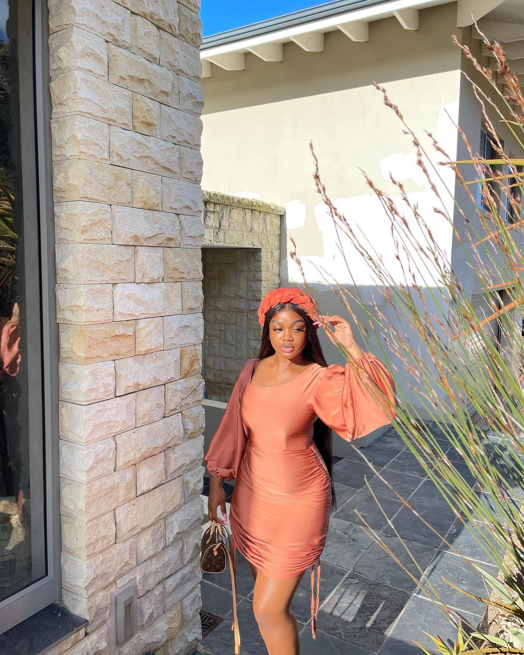 5 Burnt Orange Outfits From Diana Eneje for Summer - leurr