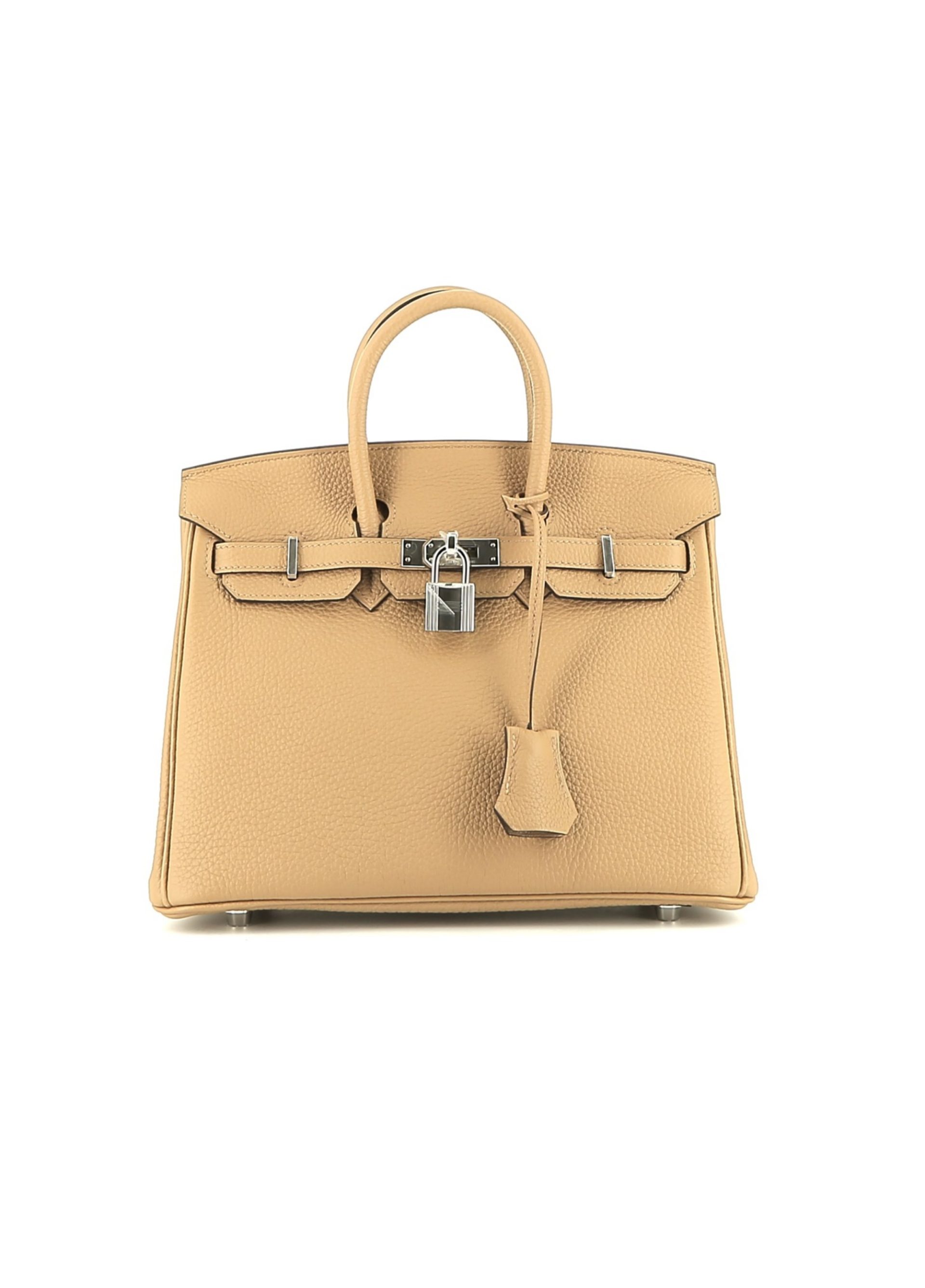 Irina Shayk Carries a Timeless and Very Practical Birkin Bag - leurr