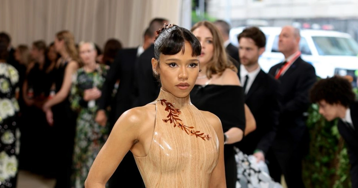 Rising Star Taylor Russell Stuns in Unique Wooden Sculpted Dress at Met ...