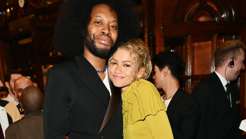 Zendaya Stuns in Vintage Dior for Her Laid-Back Look - leurr