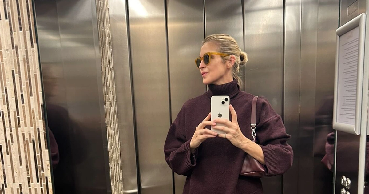 Kelly Rutherford Is A Fan Of These Square-toe Mary Jane flats - leurr